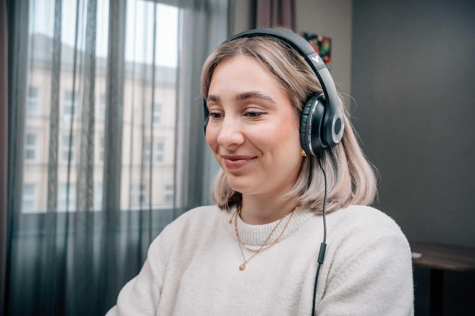 USB-C Headset | Classic On-Ear Headphones | Verbatim